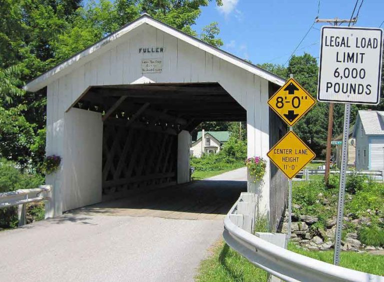 Visit Montgomery Vermont - Skiing, Lodging Food In Northern VT